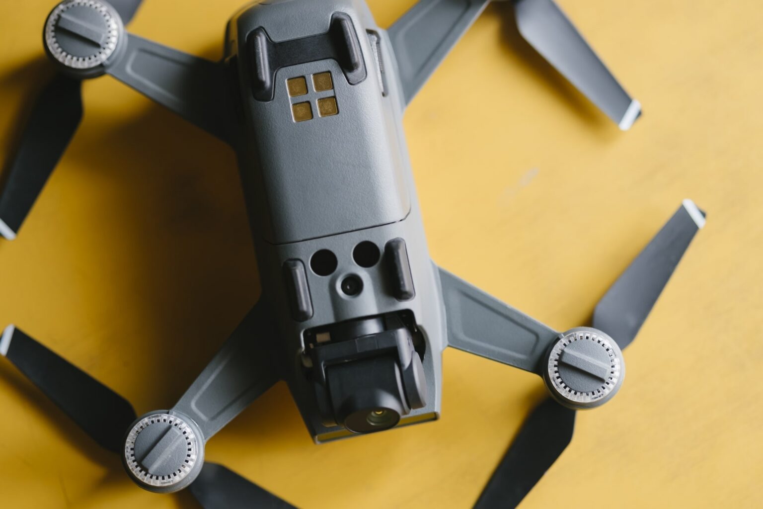 ドローンの業界団体JUIDAとは？活動内容から認定資格まで詳しく解説 - ドローンHUB